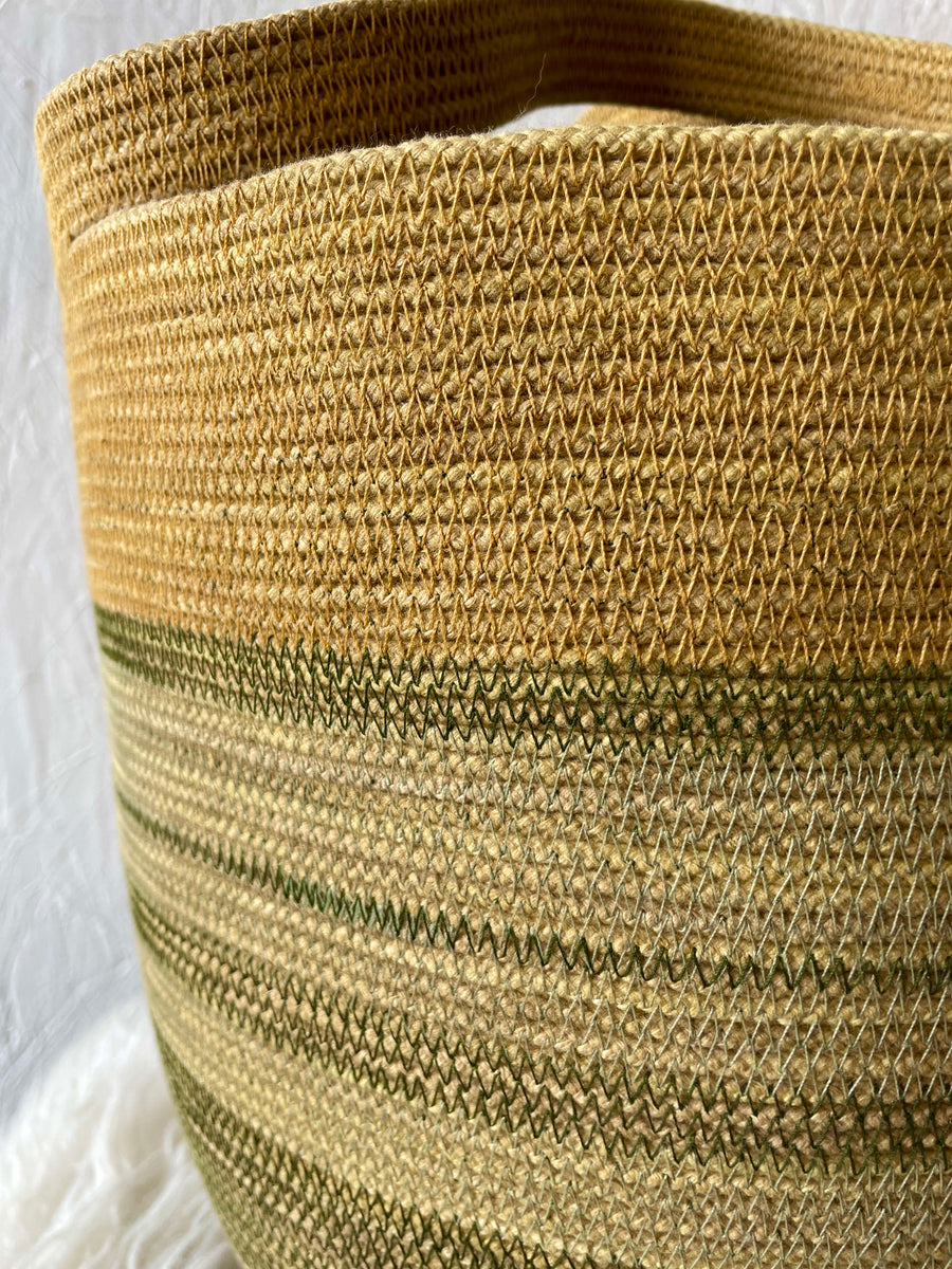 Fiume Market Basket – Studio Octav