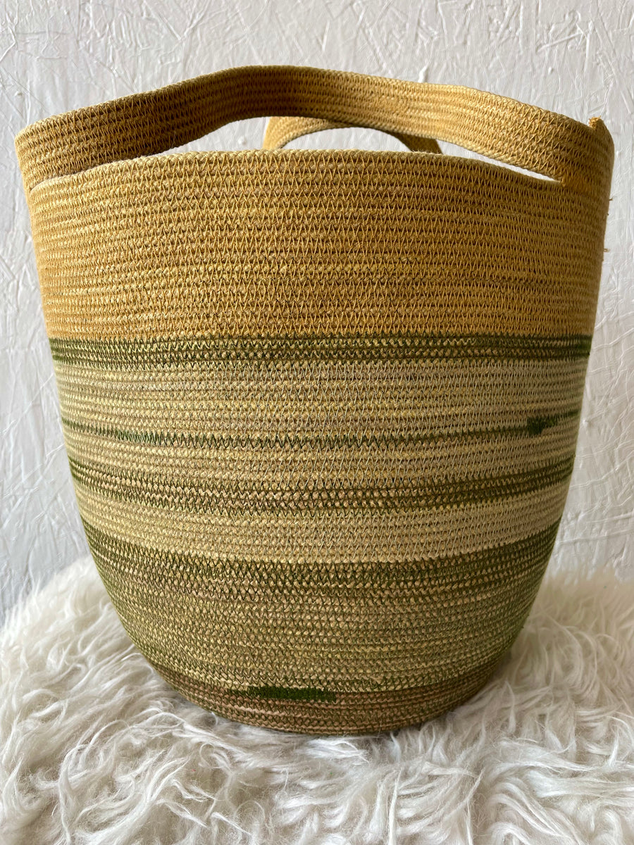 Fiume Market Basket – Studio Octav